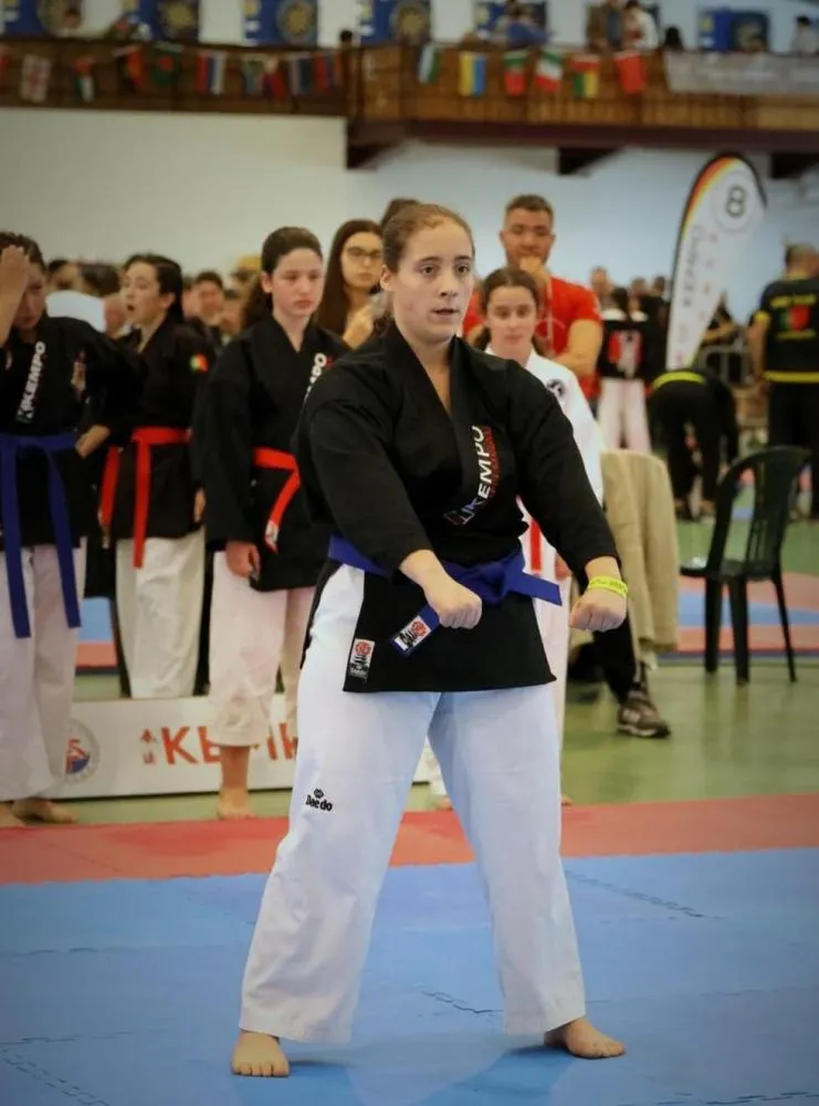 Lara Rodrigues: A campeã de Kempo com apenas 13 anos que já conquista o ...